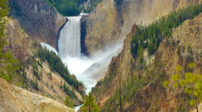 [:es]Conoce el impresionante parque Yellowstone[:] - Notipascua ...
